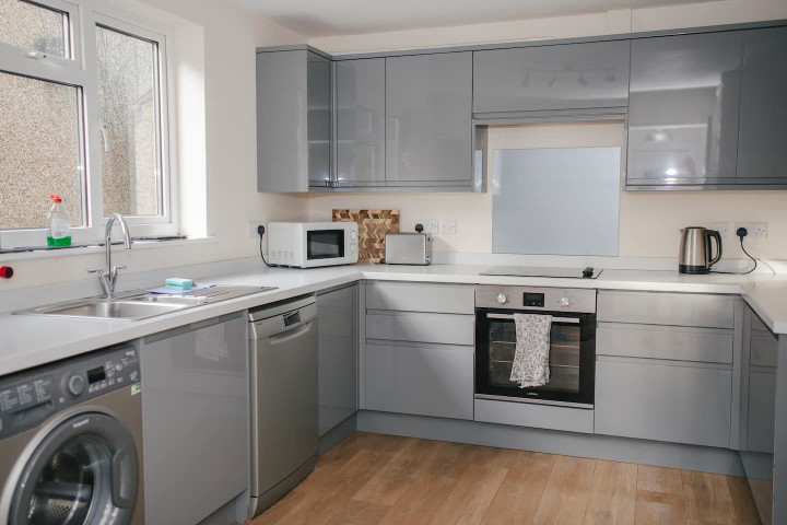 Entire 3 Bedroom House, Salisbury Cathedral City. - Salisbury