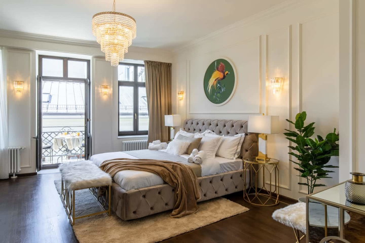 Old Town Luxury Suites With Balcony - Bucharest