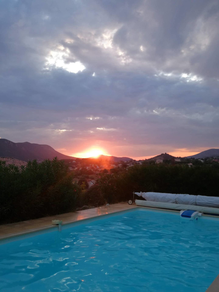 Ground Floor Of Villa, 2-bedroom Apartment 10 Min From Ajaccio With Pool - Korzika