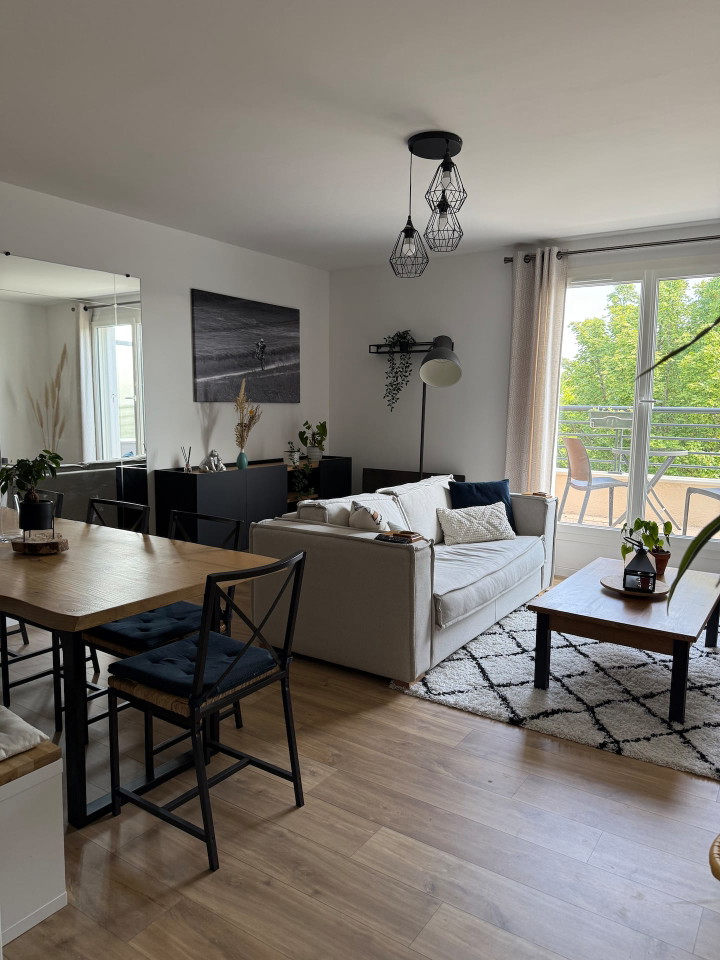 Deux Pièces (1 Queensize + Canapé Lit) Calme - Trappes