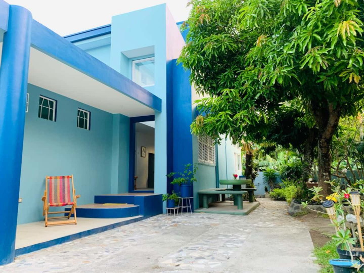 Magayon Blue House In The Heart Of Legazpi - Legazpi City