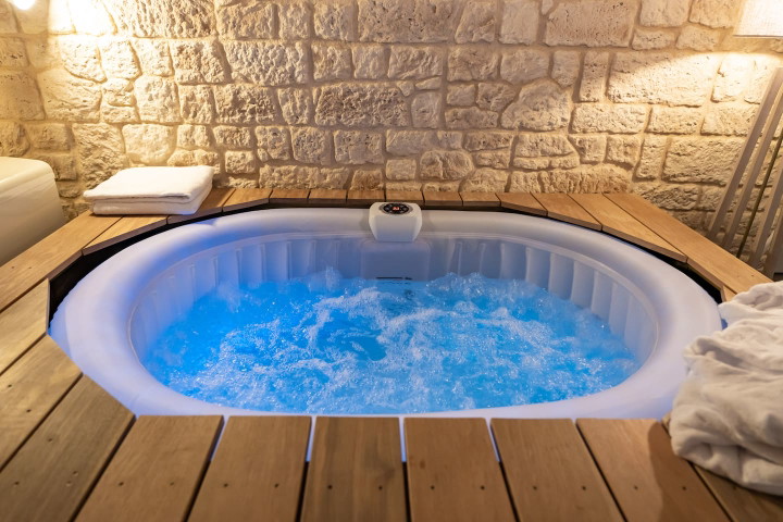 Romantic Duplex With Private Jacuzzi - Sedán