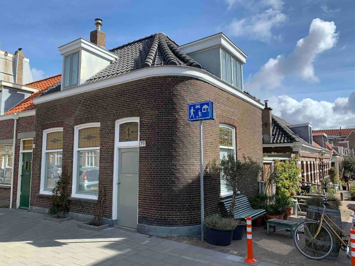 Charming Renovated Boatmans House - The Hague