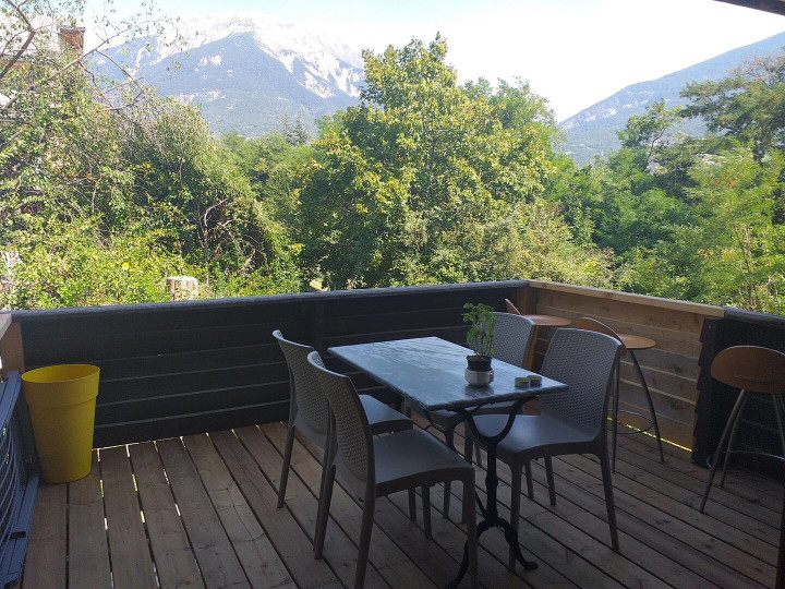 Joli Studio De 40m2, Belle Vue Montagne, Terrasse - Embrun