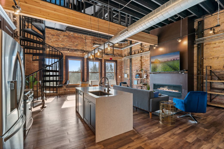 Condo Steps Away From Lake Superior/canal Park - Duluth, MN