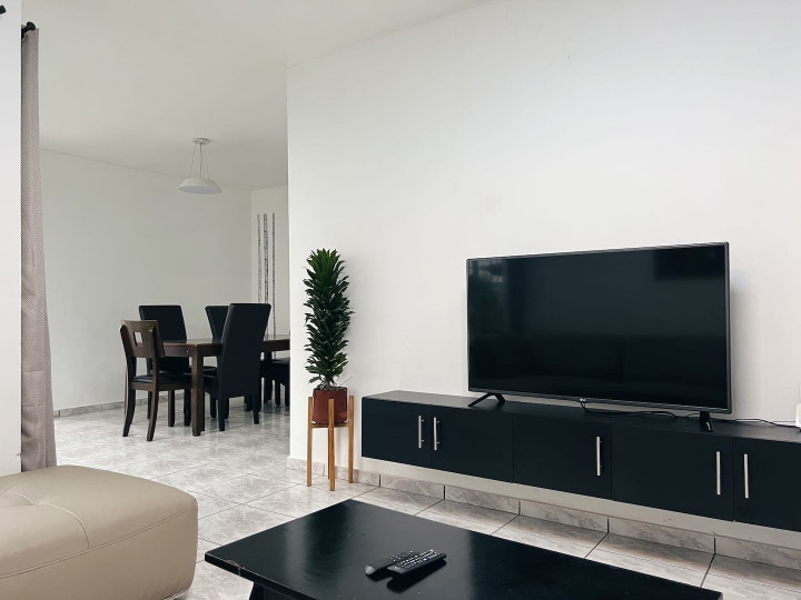 Hermosa Casa En San Salvador En Privado - San Salvador