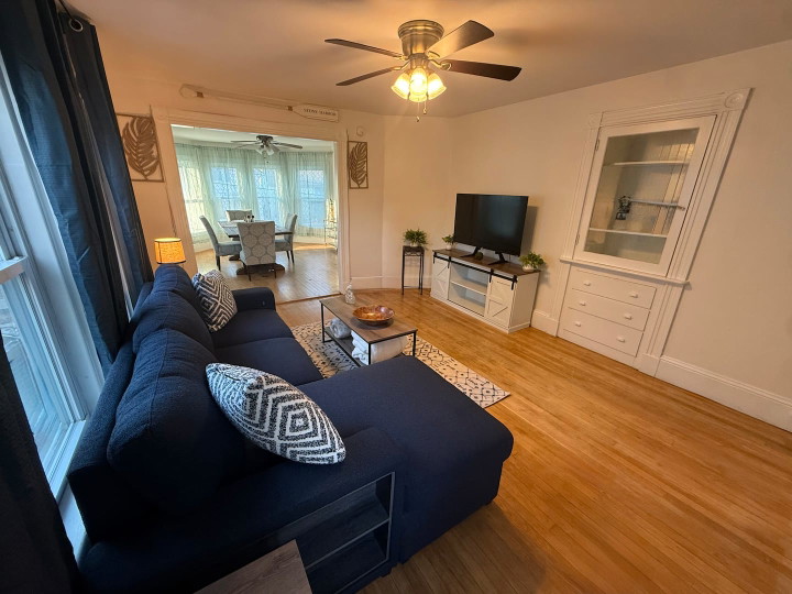 Pet-friendly | Acadia & Concerts | Sleeps 6 - Bangor, ME