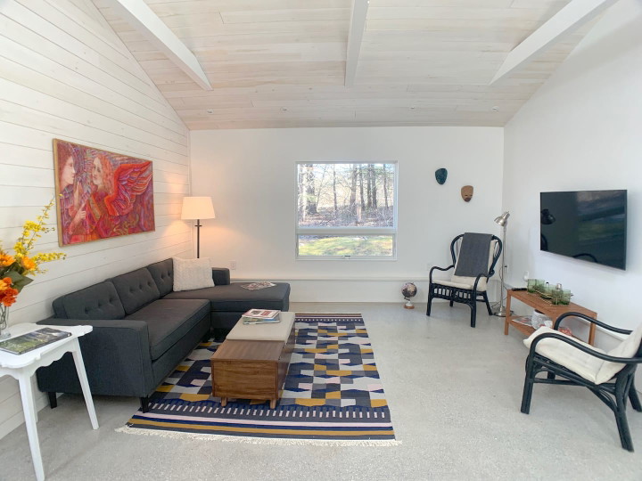 Coldbrook Cottage - Woodstock, NY