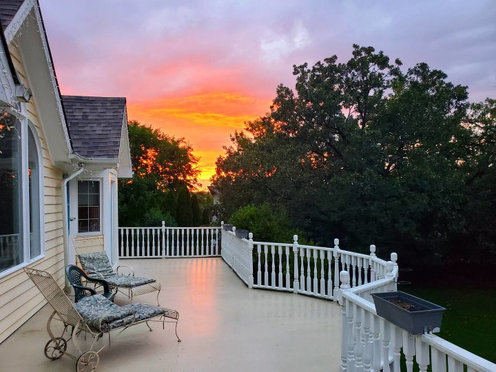 Beautiful Spacious Gem Oasis Manor 6 Br 4 1/2 Ba - Barrington, IL