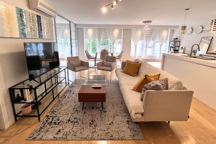 Modern, Clean 1 Bd In The Heart Of Downtown Mtl - Laval