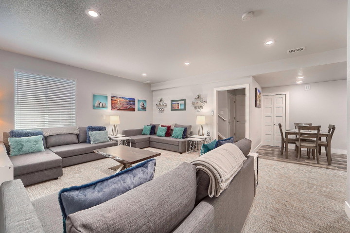 Modern Comfort,private Entry, 1 Bdrm, Kitchen, Dia - Denver