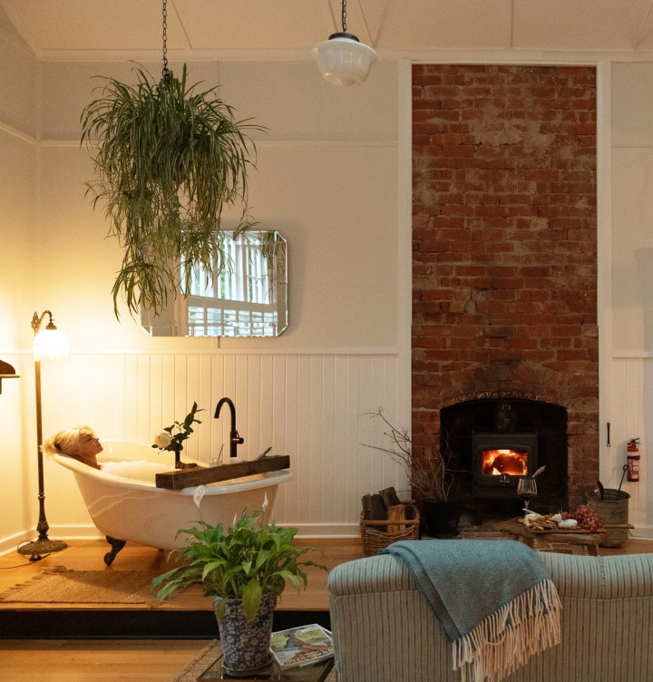 Fireside Bath & Breakfast Countryside Retreat - Leongatha