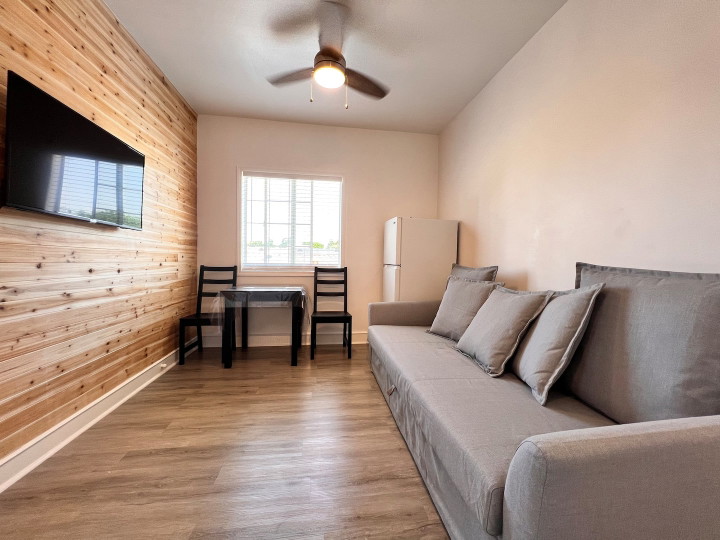 Alhambra Comfortable Suite | Newly Renovated 1b1b | Indoor Washing And Drying | Free Parking | Balcony City View | Super Host - Alhambra, CA