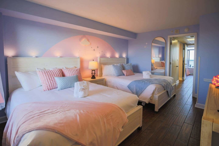 Boardwalk Oceanfront 1br Penhouse Suite W/ Balcony - Myrtle Beach