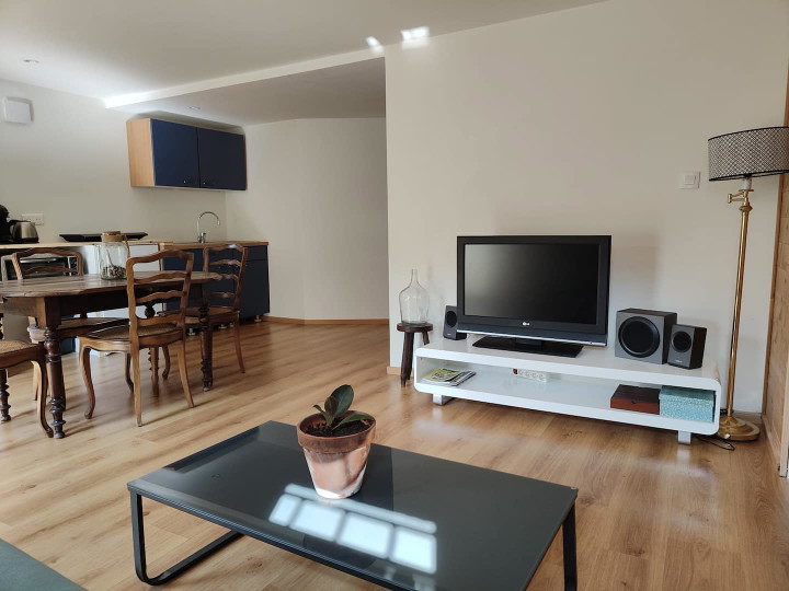 Appartement Avec Jardin Dans Le Beaujolais - Belleville, France