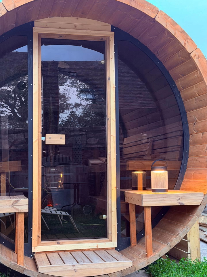 Walk, Spa, Eat- Relaxing Barn In Shropshire Hills - Church Stretton