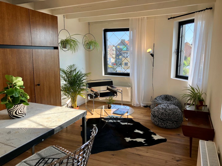Séjour Côté Eau Dans Un Appartement En Duplex - Flandre Orientale