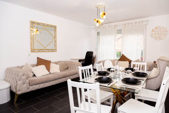 Modern Flat - 5 Min To Train - Direct To Paris - Yvelines