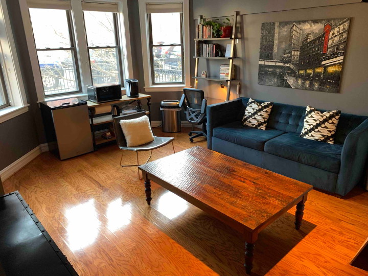 Urban Comfort In The Heart Of Chicago - Chicago, IL