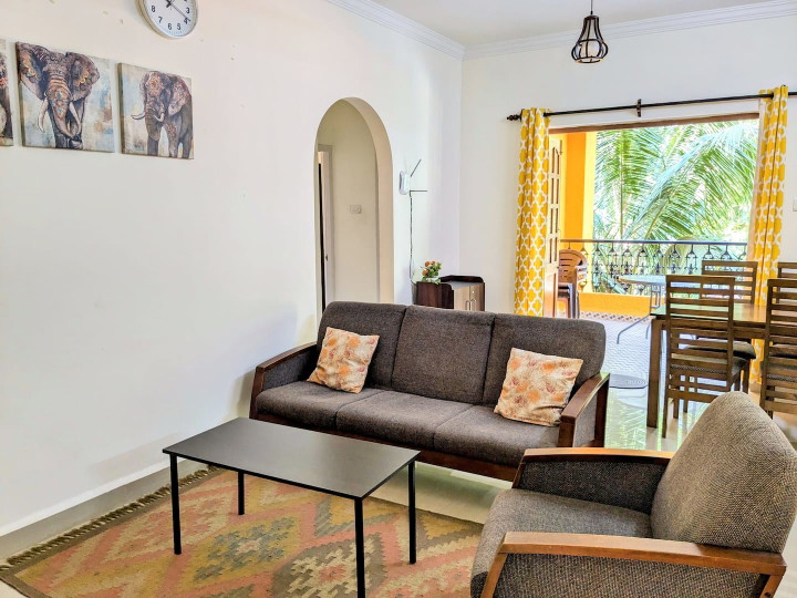 2 Bedroom Flat Parking+pool+wifi Candolim Beach - Goa