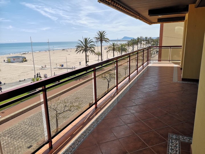 Apartamento Ideal Frente Al Mar - Gandie