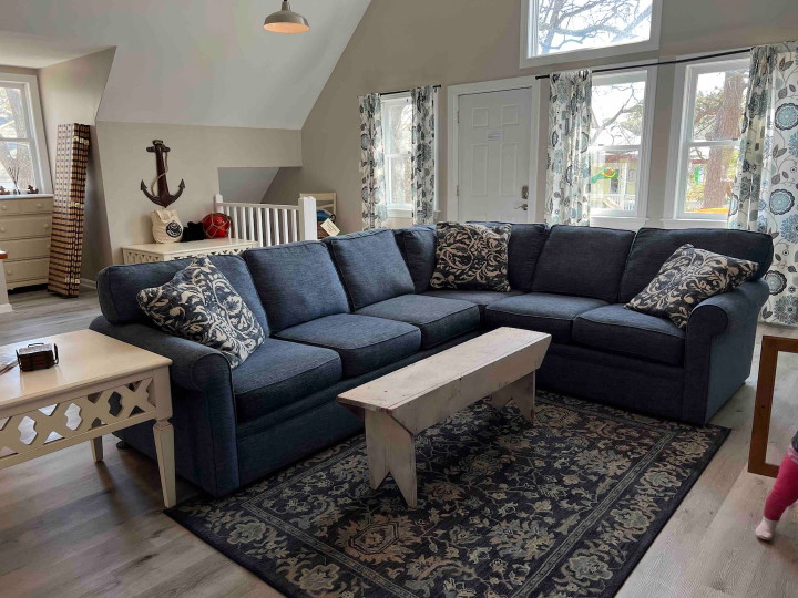Spacious Downtown Duck Treehouse Loft - Duck, NC