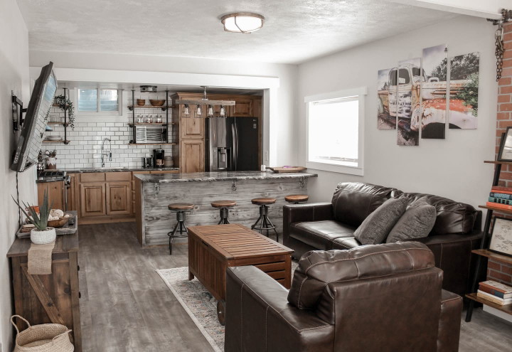 Industrial Farmhouse Lux Apartment Newly Remodeled - Springville, UT