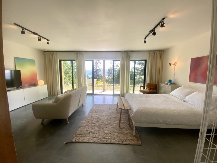 Sunset Suite - Salt Spring Island