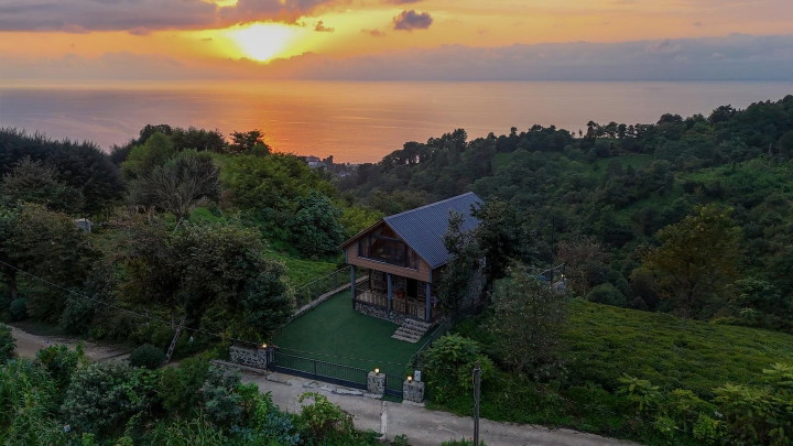 Muhteşem Manzaralı Ve Konforlu Villa - Rize