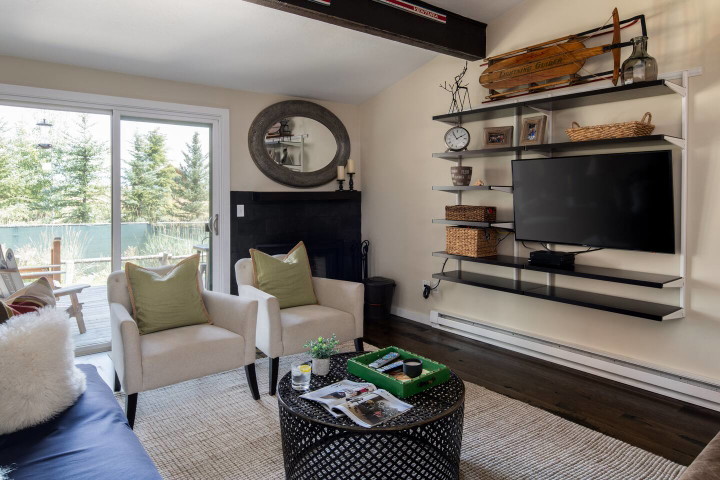 Outpost: Eagles Rest 13 - Pool & Hot Tub Access! - Teton Village, WY