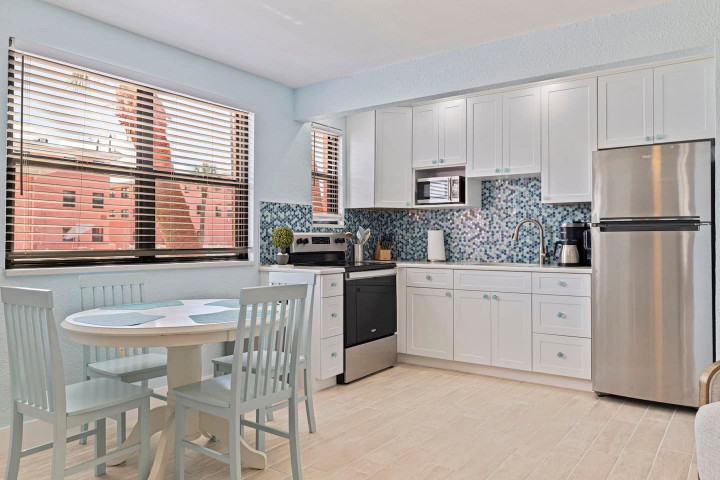 Best Of Upham Beach 1st Floor Condo Heated Pool - Pinellas County, FL