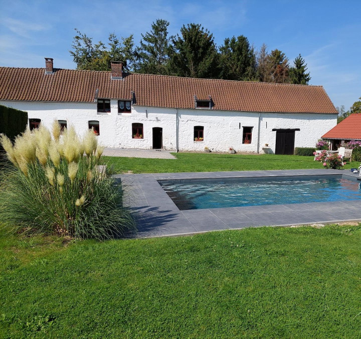 Gite De Charme Authentique - Thuin