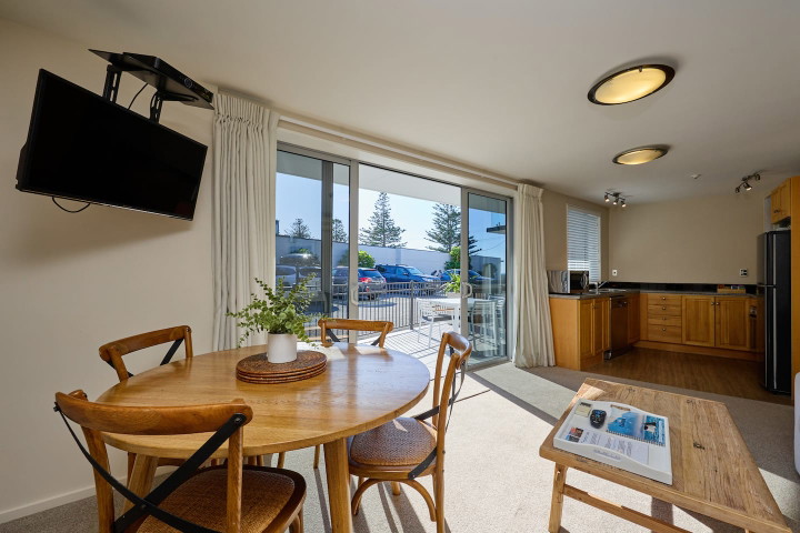 Kaikōura Escape 2br Apartment Steps From The Sea - Kaikoura
