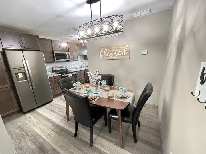 Newly Remodeled Two Bedroom Rental Unit - Middletown, OH