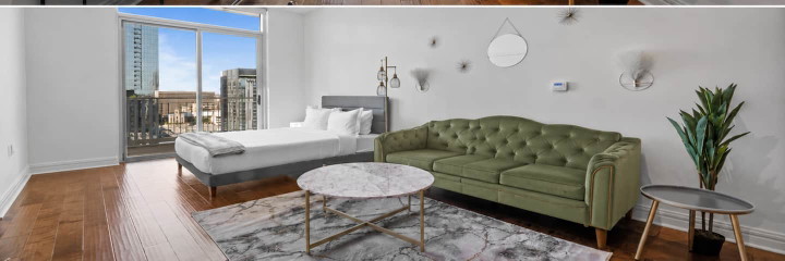 Downtown | Luxury Studio Apt. | Pool | Gym | Great - Austin, TX