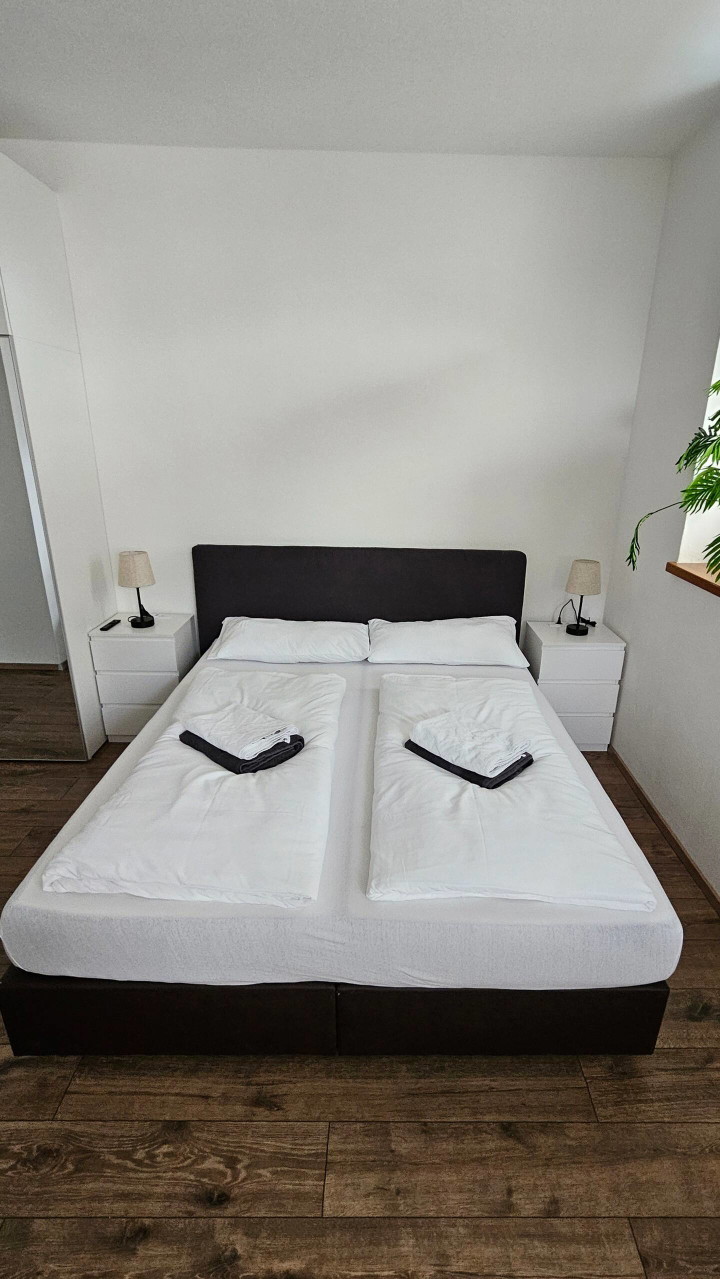 Feel At Home In The Heart Of Austria's Oldest City - Enns