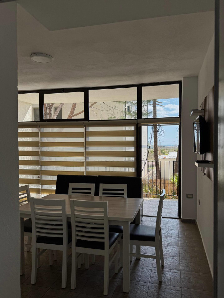 Sunny Seaside Getaway In Velipojë - Velipojë