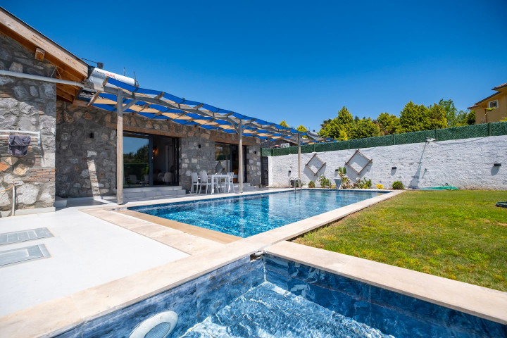 Villayiğit 2+1 With Jacuzzi And Pool 300 Meters To The Sea - Turkey