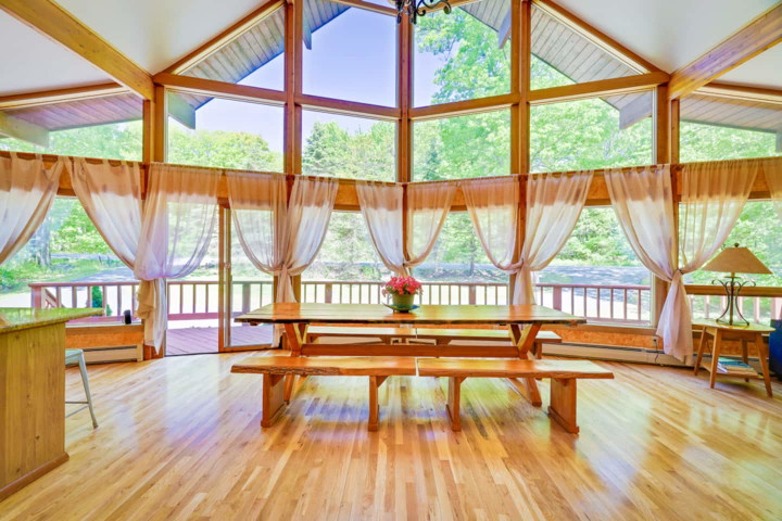 Increíble Chalet Pocono! 4bd 3ba Piscina Privada / Sauna / Chimenea - Pensilvania