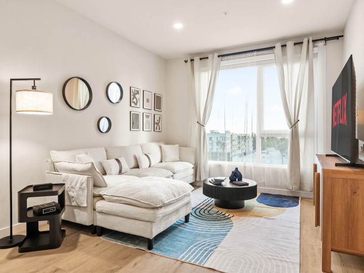 Elite 2bd-2ba Walk Of Fame Pool&spa, Freeparking - Beverly Hills, CA