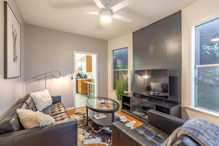 Walk Everywhere | 3br Home Near Hawthorne - Portland, OR