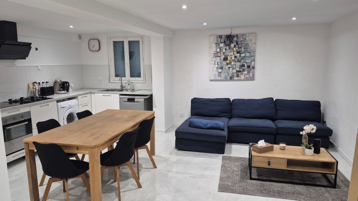 Maison De Village 3 Chambres à 10 Minutes De Nîmes - Bellegarde