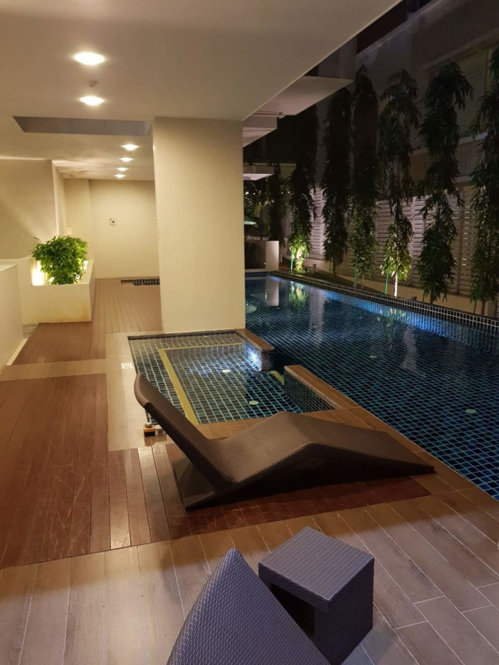 Penthouse With Unblocked View 8min Walk Fm Mrt - Tampines