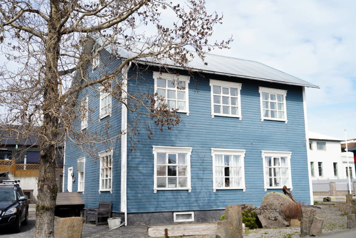 Eurovision Movie Apartment - Iceland