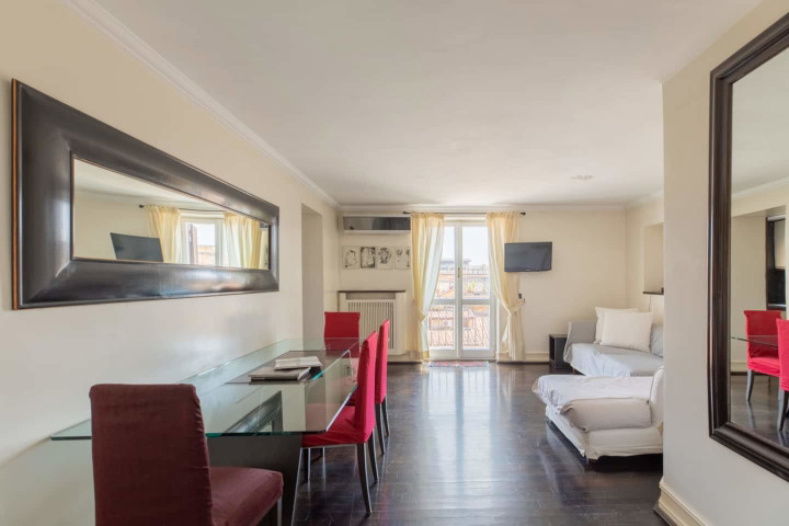 Celeste Retreat At Pantheon - Homkeey Apartments - Rome