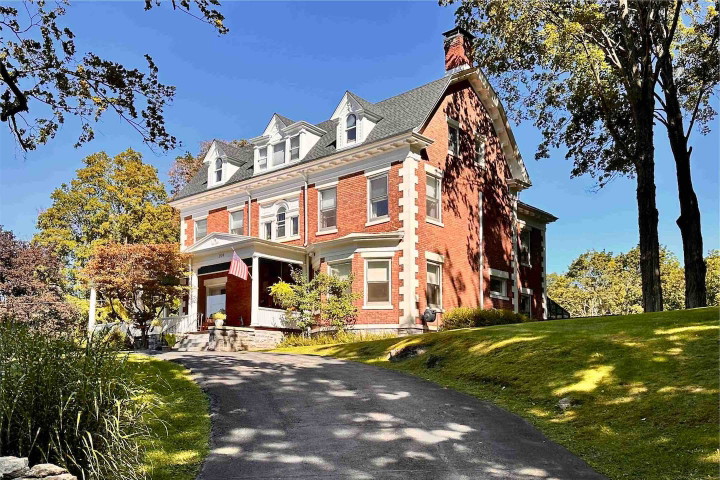 Chez Soi Au Bord De L'hudson - Kingston, NY
