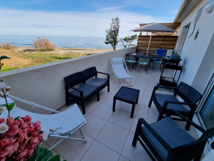 T4 App Sea View Private Pool N40-41 - Aléria