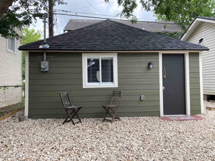 The Green Tiny House - Houston, TX