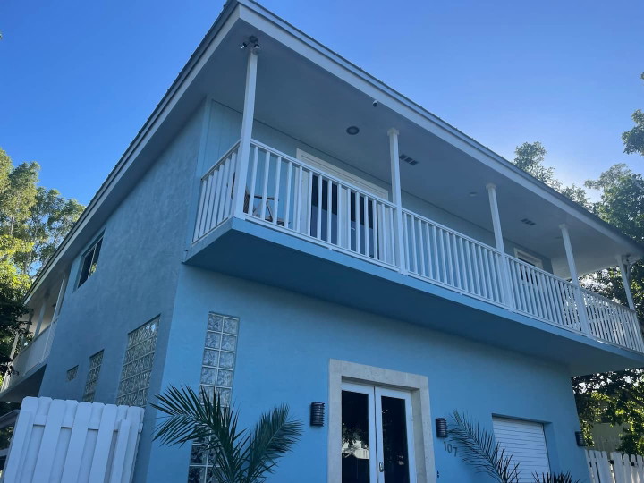 Islamorada Waterfront Paradise With 5 Bedrooms, Pool And Dock - Islamorada, FL