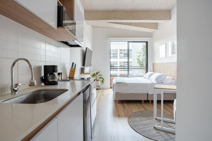 Loft With Balcony, View And Equipped Kitchen - Colombia